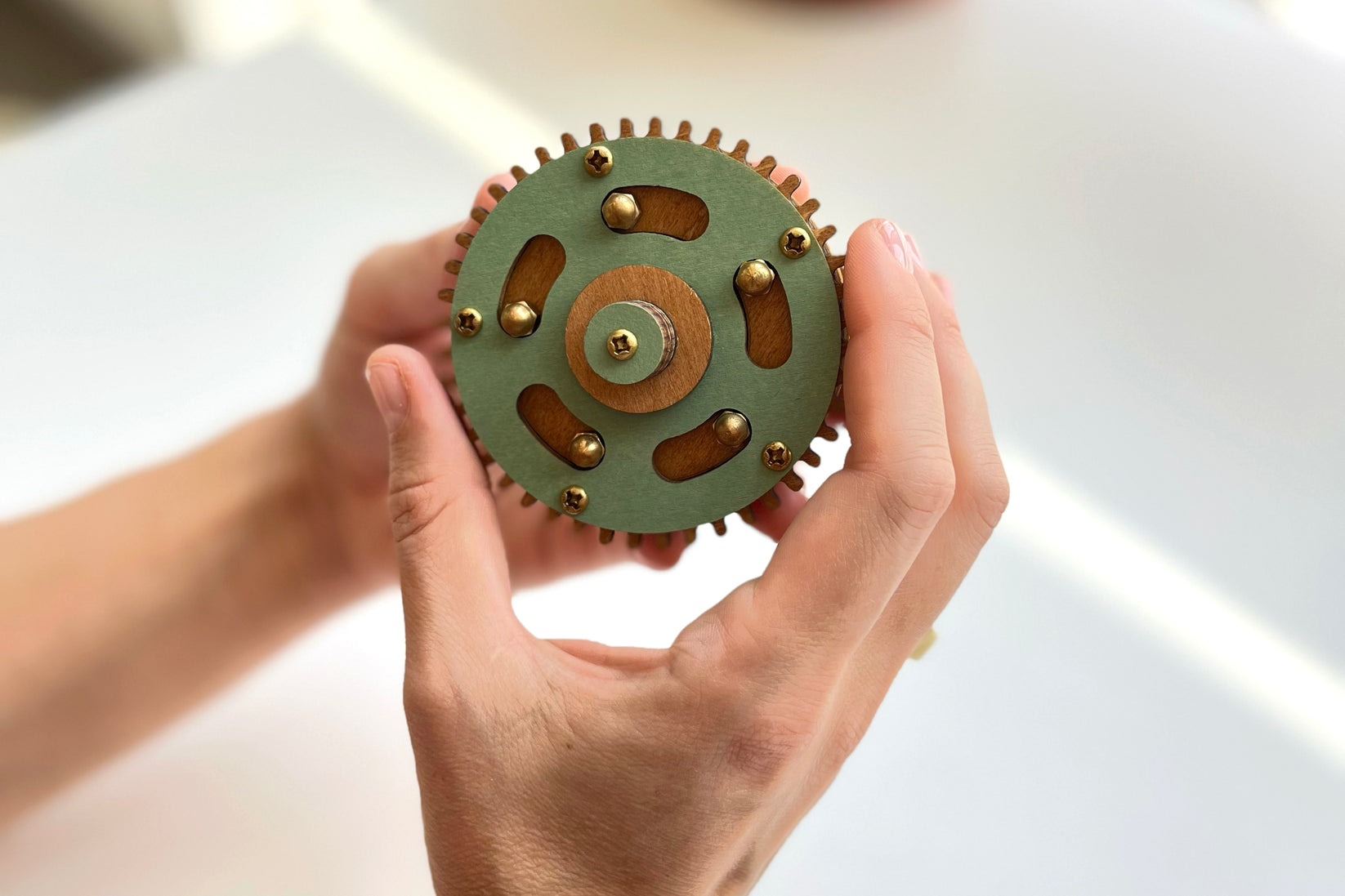 Project Genius: Archimedes' Gear - Brainteaser Puzzle